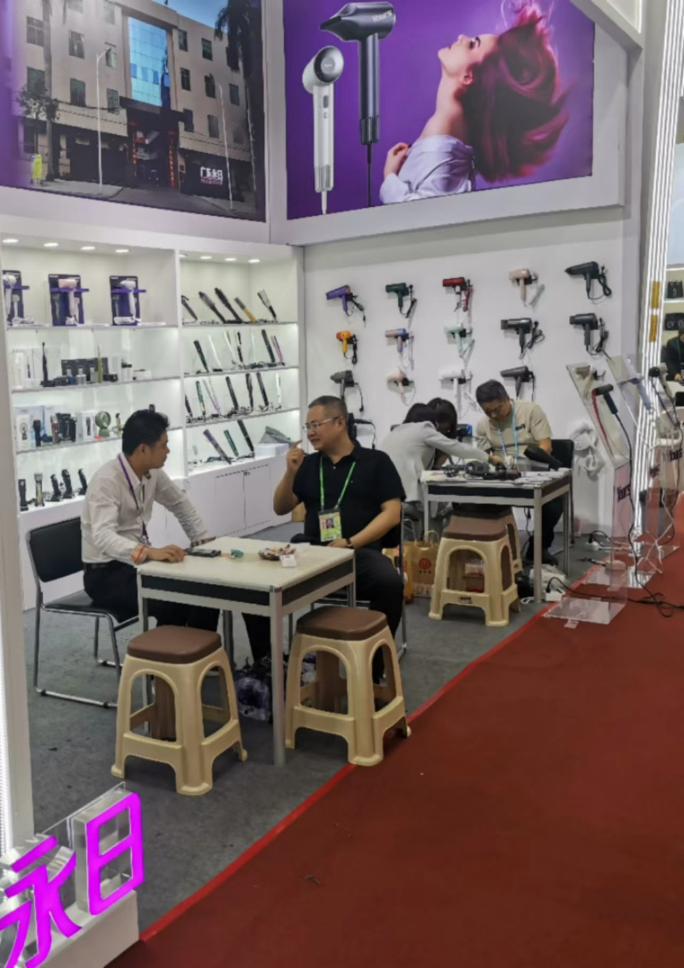 黄文浩带队赴广州走访广交会高新区参展企业和开展招商引资活动-高新区要闻